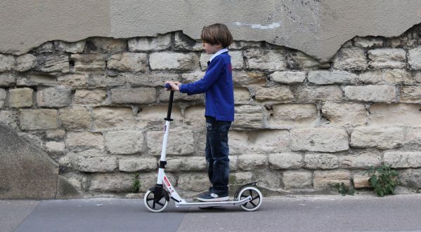 Voici 5 règles à respecter si vous souhaitez circuler en trottinette ... Voici 5 règles à respecter si vous souhaitez circuler en trottinette ...